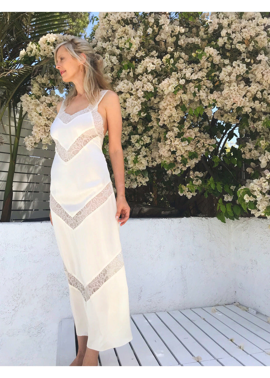 ELLANOR | Molly Pepper